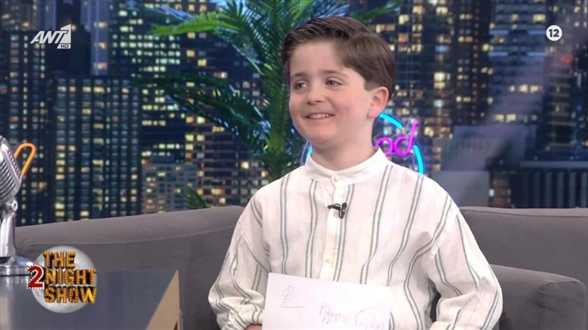 Η πρώτη τηλεοπτική συνέντευξη του "γιου" της Σμαράγδας Καρύδη ...