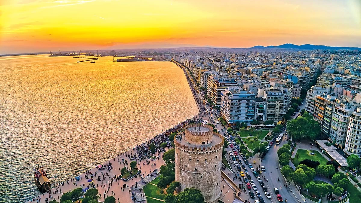 Θεσσαλονίκη: Τη "βασίλισσα της Βόρειας Ελλάδας" την ερωτεύεσαι με την ...