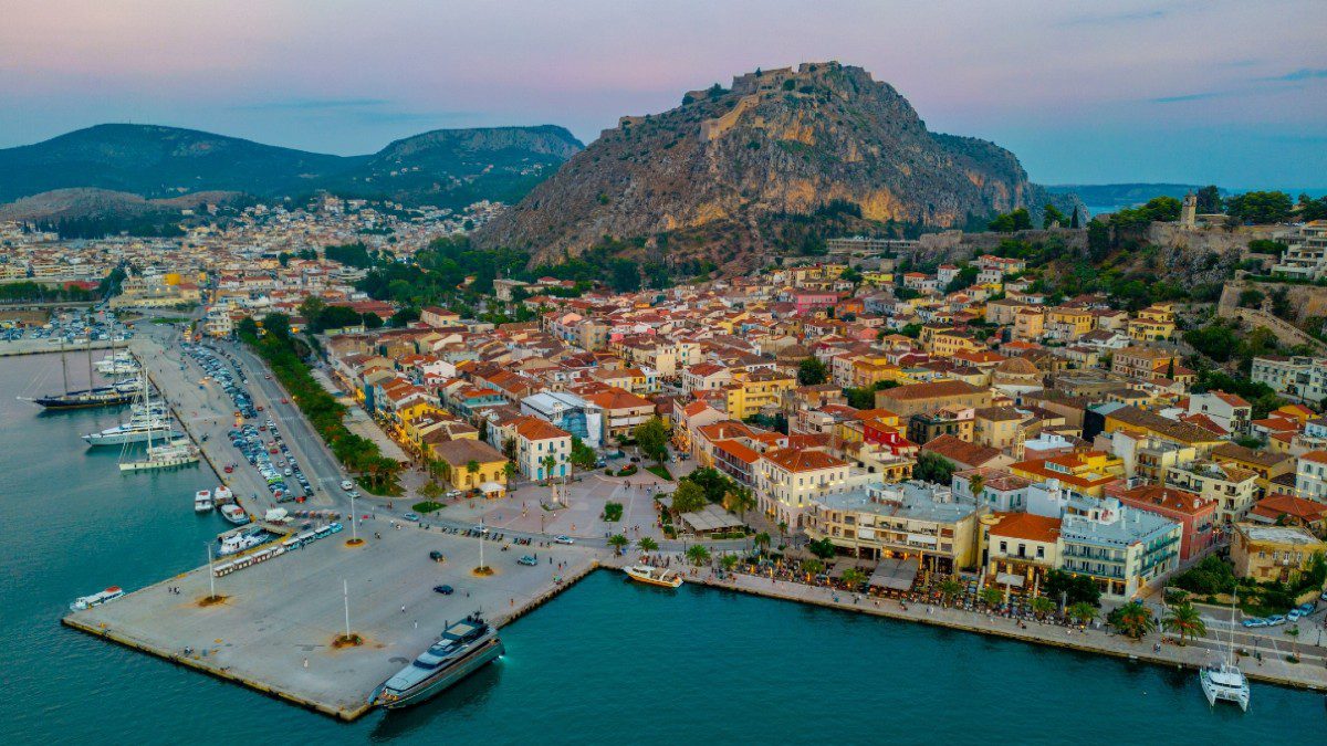 Ναύπλιο: Η πόλη που δεν "χορταίνεις" να ανακαλύπτεις - ΤΑΞΙΔΙ ...