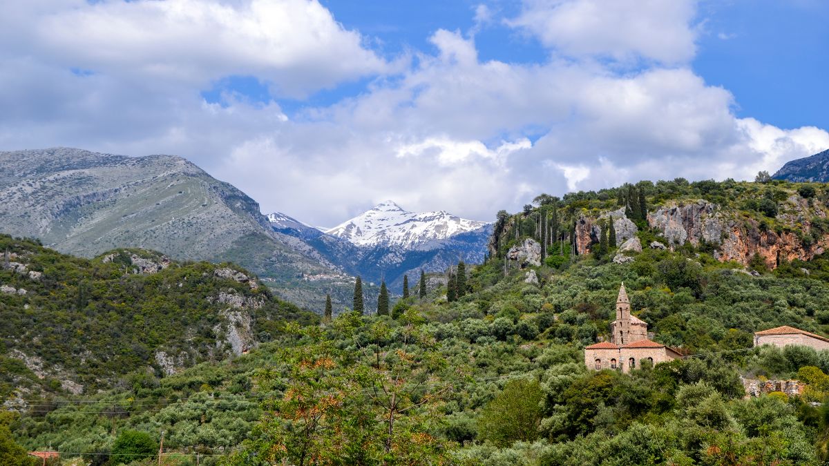 Ταΰγετος: 5 χωριά - έκπληξη με αλπική ομορφιά για ένα ξεχωριστό Πάσχα ...