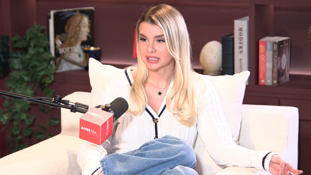 Modern Cinderella για J2US: «Μου έδιναν τα μισά λεφτά από ένα story μου, γέλασα πολύ» - NEWS ...